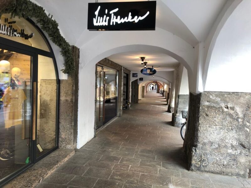 Innsbruck: Private City Tour by a licenced "Austria Guide" - Authentic Experiences and Authenticity
