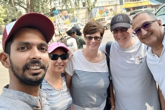 Inside Dharavi A Tale of Tradition Industry and Community - Key Points