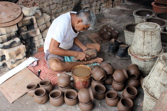Inside Dharavi: A Unique Slum Tour with an Local Guide - Who Should Consider This Tour?
