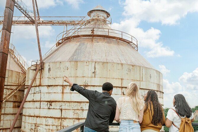 Inside Magnolia: The Official Tour of Chip and Joannas Story - An In-Depth Look at the Tour Experience