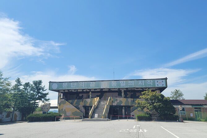 Insightful DMZ Tour by Expert opt. Suspension Bridge with Pickup - FAQs