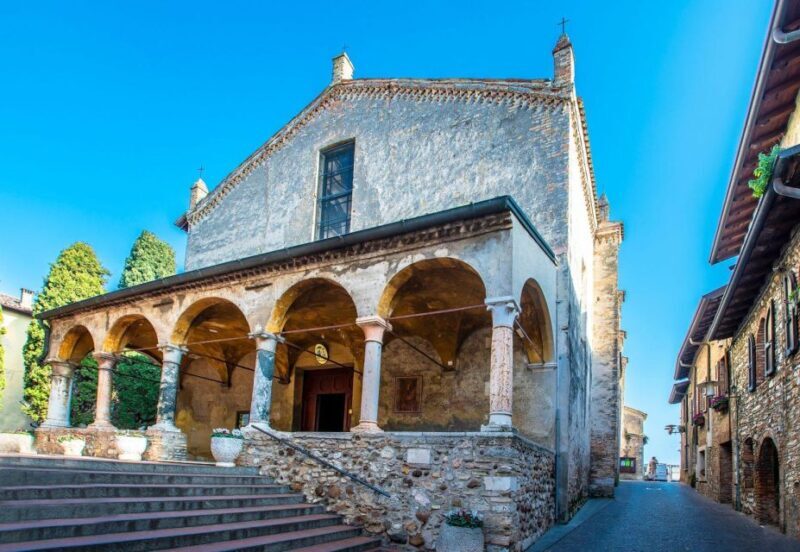 Inspiring Family Walking Tour in Sirmione - Exploring Sirmione: A Closer Look at the Itinerary