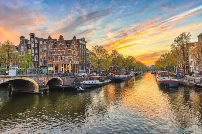 Instagram Photo Shoot in Amsterdam with a Photographer - Who Is This Tour Best For?