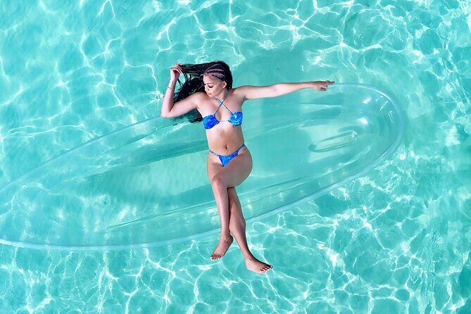 Instagram-Ready Clear Kayak Drone Photoshoot, Turks & Caicos - Key Points
