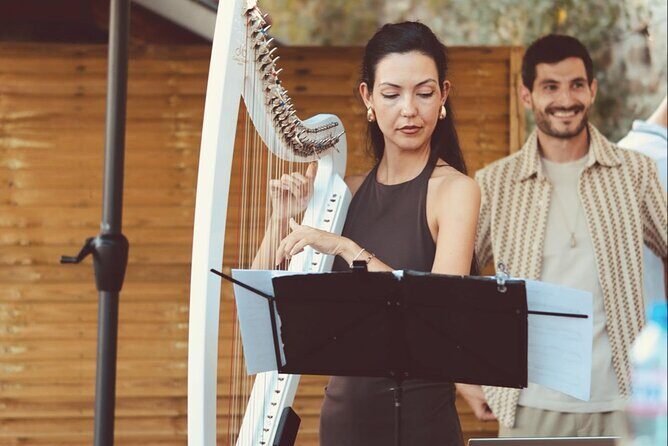 Interactive Presentation about Bulgarian Poets - When and How to Book