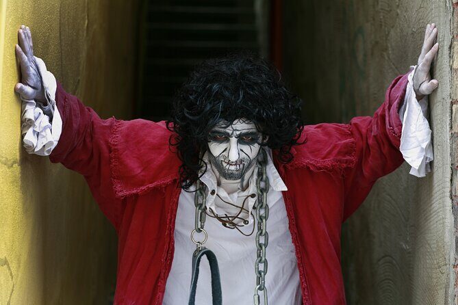 Interactive Street Theatre Crimes in New France - Practical Details and Tips