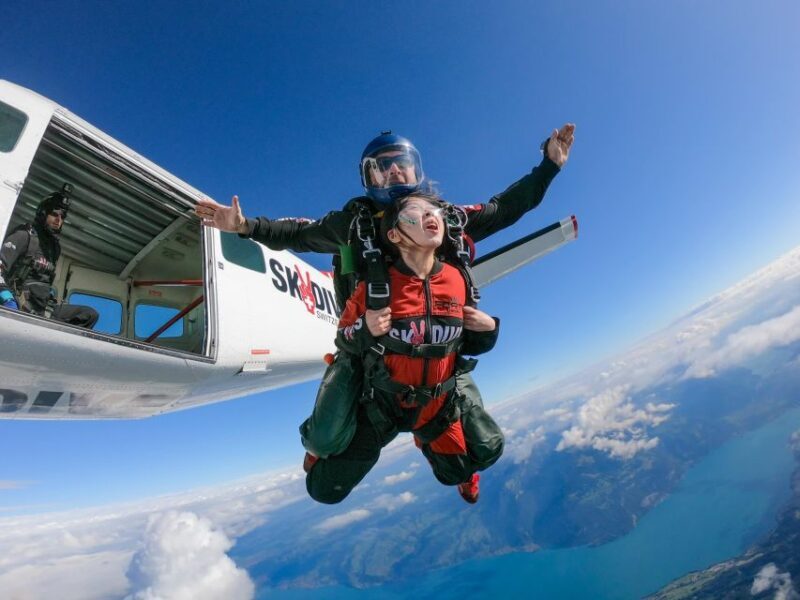 Interlaken: Airplane Skydiving over the Swiss Alps - FAQ