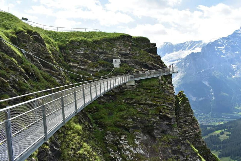 Interlaken: Grindelwald First Cliff Walk with Hotel Pickup - Deep Dive into the Itinerary