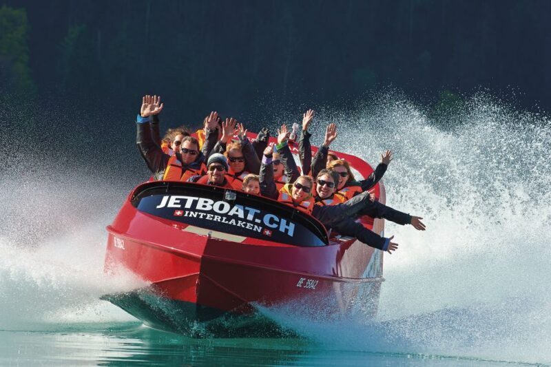 Interlaken: Scenic Jetboat Ride on Lake Brienz - An Honest Look at the Jetboat Experience in Lake Brienz