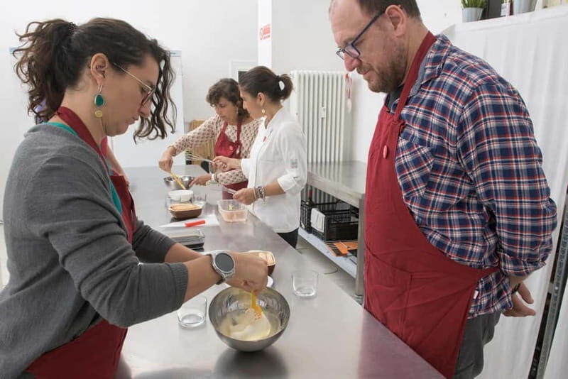 International aperitif + cooking class in Italian - Who Will Enjoy This?