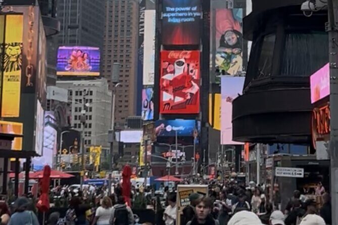 "International Express" 7 Train Ultimate Authentic NYC Experience - Who Should Consider This Tour?