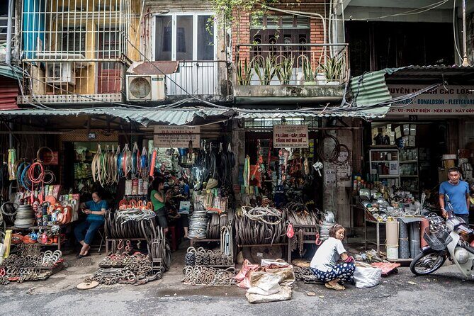 Into the Thieves Market Hanoi Photo Tour - An In-Depth Look at the Tour Experience