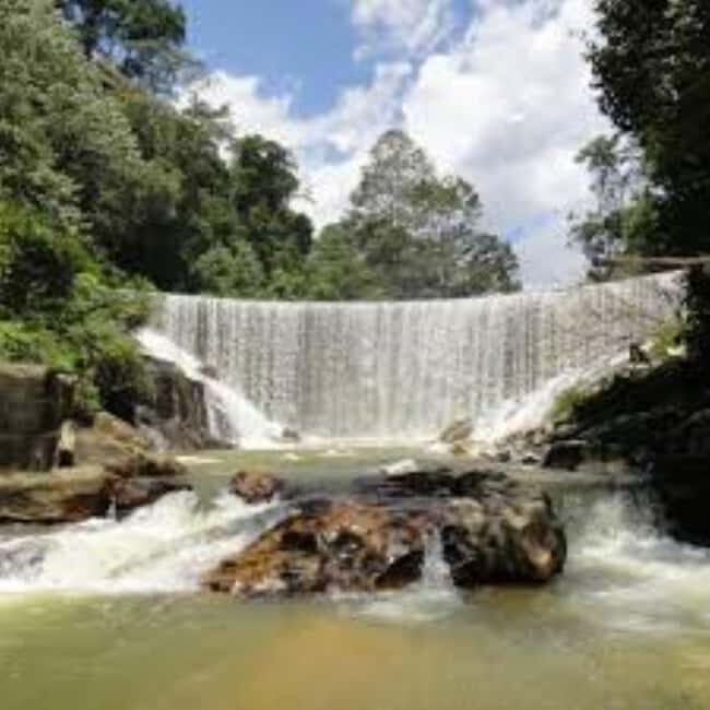 Ipoh Escape: Hot Springs, Waterfall & Private Full-Day Tour - A Full Day in Ipoh: What to Expect from the Tour