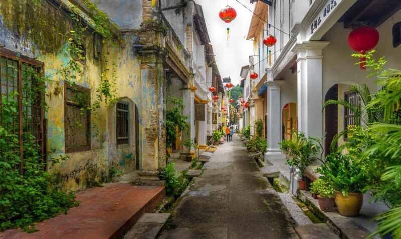 Ipoh: Private Full-Day Tour with Hotel Pickup - Key Points