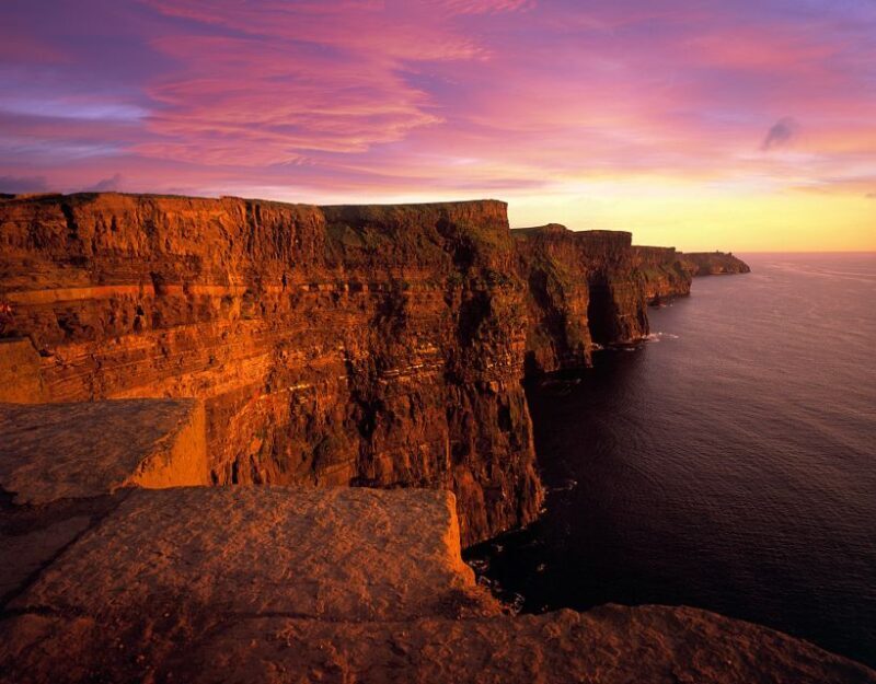 Ireland: 2 Day Wild Atlantic Way Tour - Day 1: From Dublin to the Cliffs and Dingle