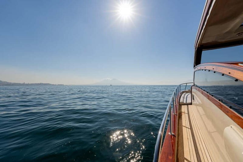 Ischia and Procida Island: Private Boat Tour - Food, Drinks, and Comfort