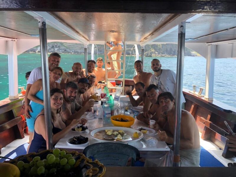 Ischia: Island Boat Tour with Neapolitan Lunch & Snorkeling - Key Points