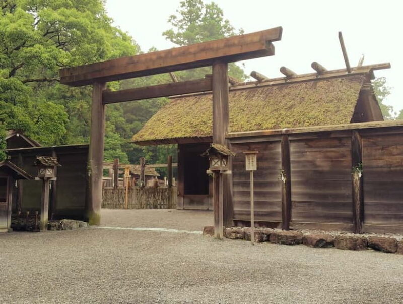 Ise: Guided Geku and Naiku in the Sacred Pilgrimage Order - A Guided Journey into Japan’s Sacred Heart