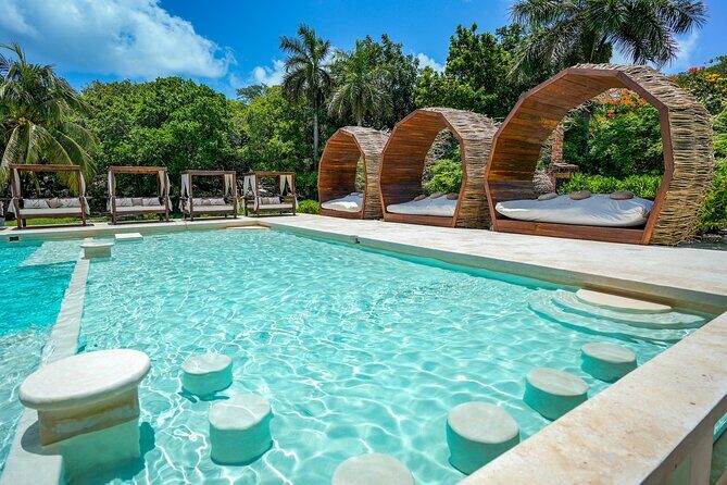 Isla Mujeres Adventure - Luxury Yatch Shared & Private Beach club - An in-depth look at the Isla Mujeres Adventure Tour