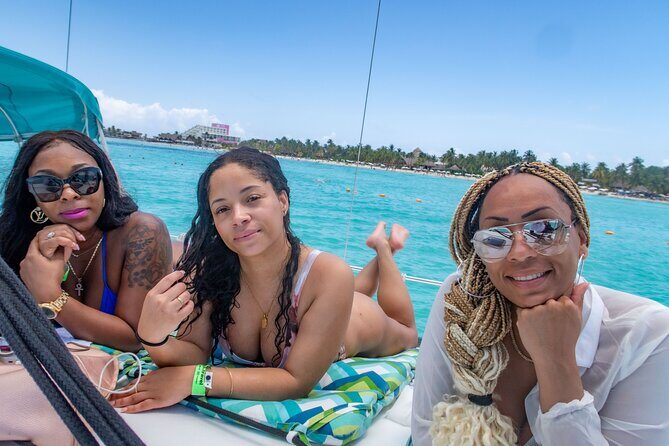 Isla Mujeres Basic Catamaran Tour with Snorkeling and Open Bar - An In-Depth Look at the Tour