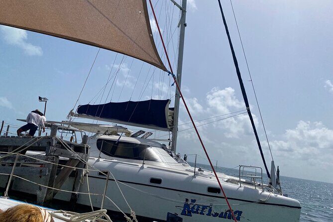 Isla Mujeres Basic Tour in Catamaran with Snorkel and Open Bar - Practical Considerations