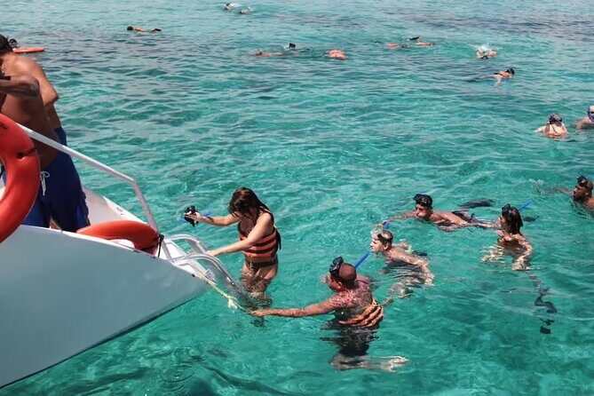 Isla Mujeres Catamaran Beach Tour - FAQ