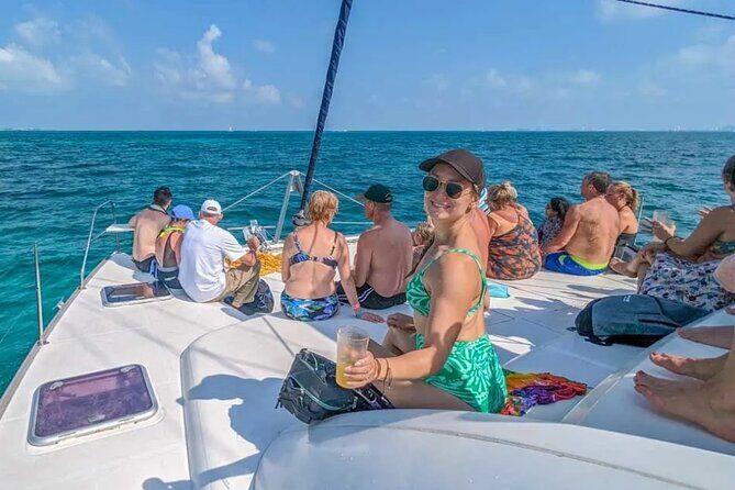 Isla Mujeres Catamaran Tour - Key Points