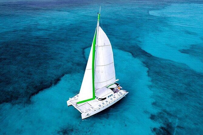 Isla Mujeres Catamaran Tour with Snorkeling and Lunch - Snorkeling and Marine Life
