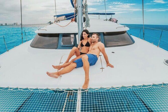 Isla Mujeres Catamaran Tour with Snorkeling and Lunch - The Sum Up