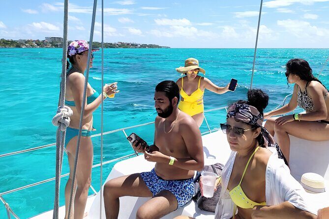 Isla Mujeres Catamaran Tour with Snorkeling at MUSA, Buffet Lunch & Open Bar - An In-Depth Look at the Tour Experience