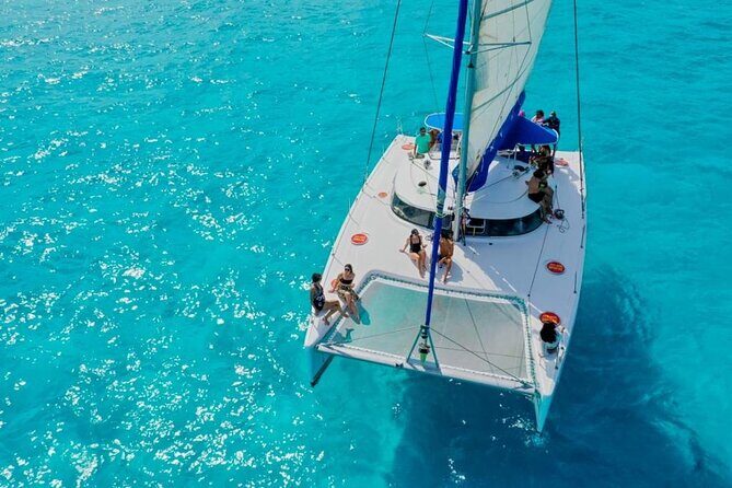 Isla Mujeres: Catamaran Tour with Snorkeling Food, Drinks, Beach - Who Should Consider This Tour?