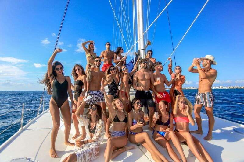 Isla Mujeres Plus Experience Catamaran Tour + Snorkel+Lunch - Analyzing the Value