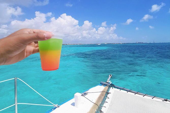 Isla Mujeres Premium Catamaran Tour with transportation from Playa del Carmen - Lunch and Refreshments