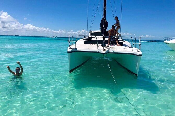 Isla Mujeres Private Catamaran, Cruising, Snorkeling having Fun!! - The Price and Its Value