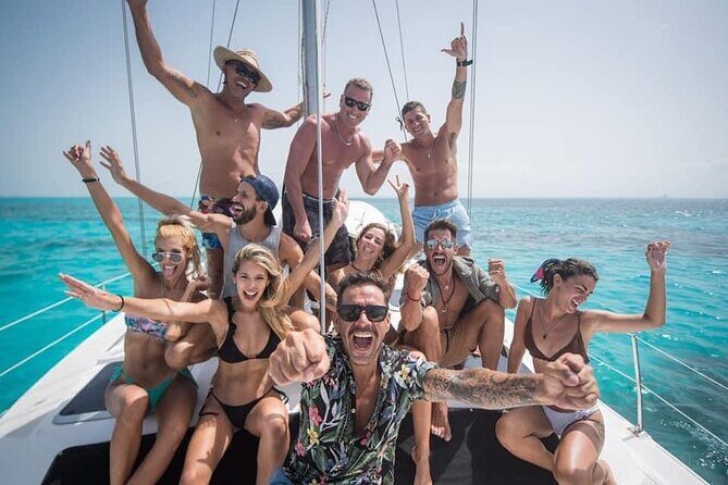 Isla Mujeres Private Catamaran, Cruising, Snorkeling having Fun!! - FAQ
