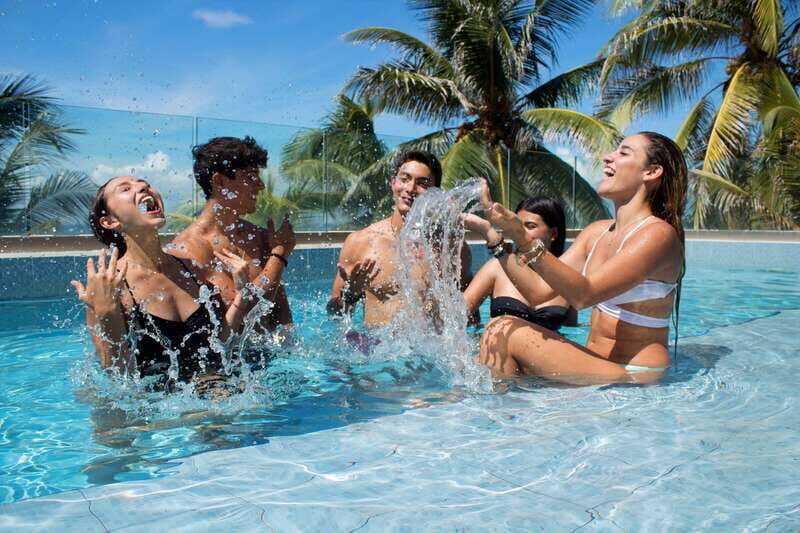 Isla Mujeres: Royal Garrafon VIP and Punta Sur admission - Analyzing the Value