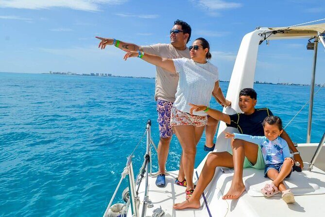 Isla Mujeres Rush : Catamaran Snorkeling and BUFFET in Beach Club - The Itinerary: What to Expect on Your Day