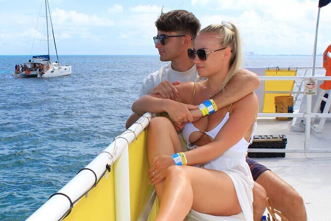 Isla Mujeres Sailing and Party Tour - The Experience: What to Expect on the Water