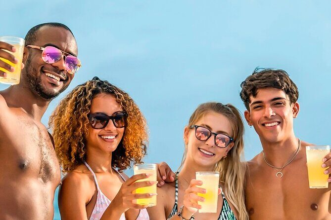 Isla Mujeres Tour in Private Catamaran with Food & Drinks - Who Is This Tour Best For?