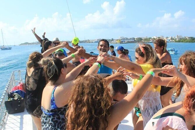 Isla Mujeres Tour with Open Bar Food and Snorkeling - Practical Tips for Future Travelers