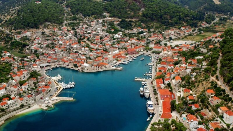 Island Bra - Golden Horn & Puia Private Speedboat Tour - Who Is This Tour Best Suited For?