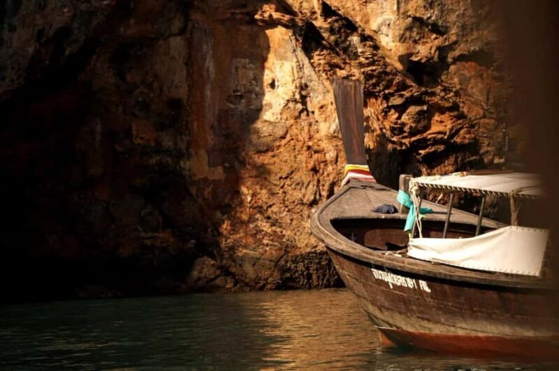 Island Discovery: James Bond Islands - What to Expect on the Tour