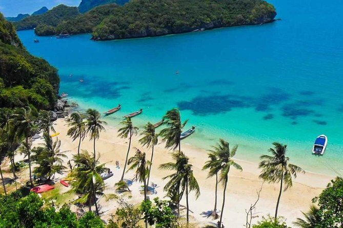 Island Exploration around Ang Thong Marine Park - A Closer Look at the Itinerary and Experience