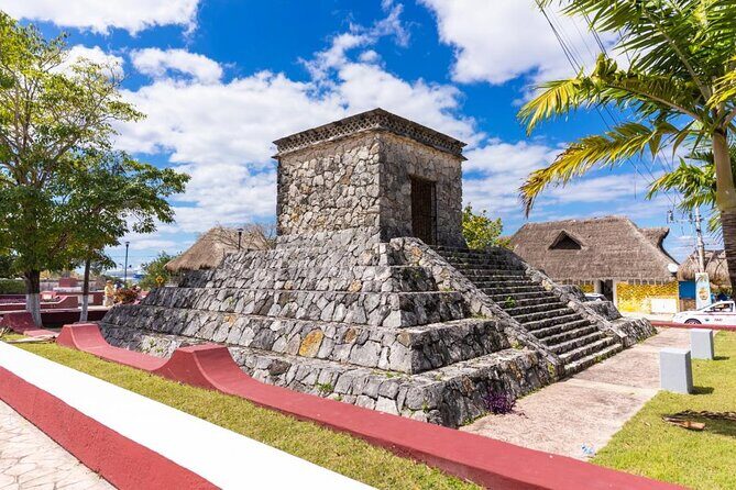 Island Frames: Photo Tour & Beach Break - Authentic Experiences & Authenticity