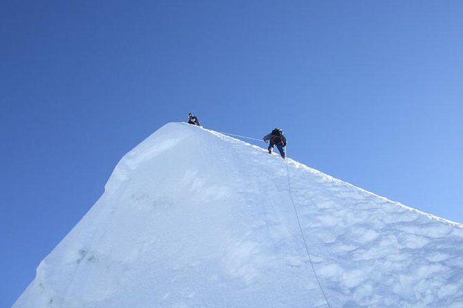 Island peak climbing arrange from Chhukung - The Value Proposition