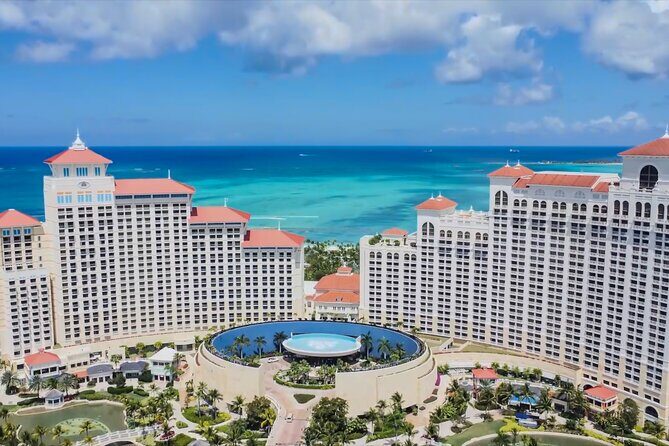 Island Tour to National Art Gallery, Beach and Bahamar Resort - What This Tour Offers: A Closer Look