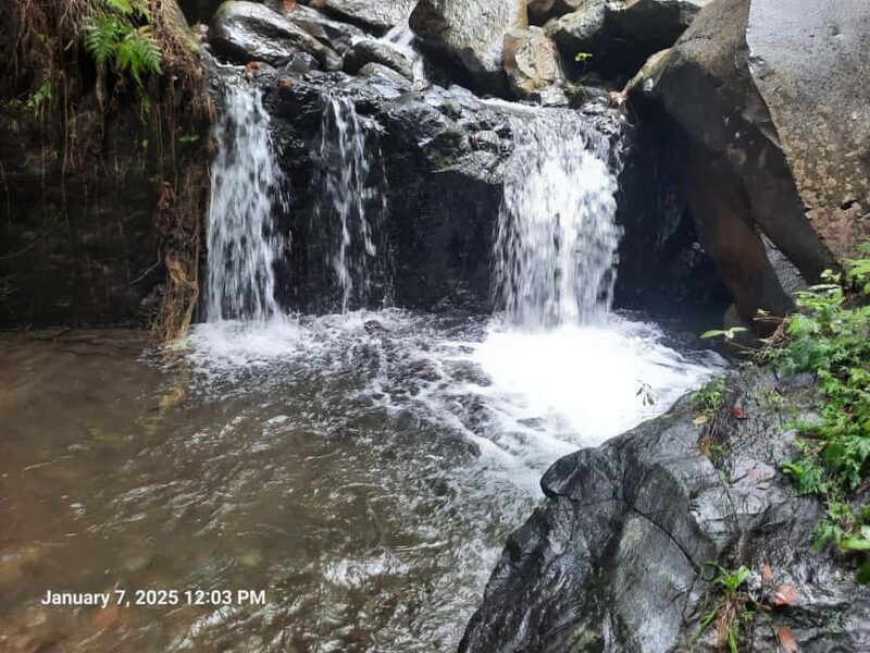 Island Tours: St. Vincent & the Grenadines - Dark View Falls - Starting Point and Pickup