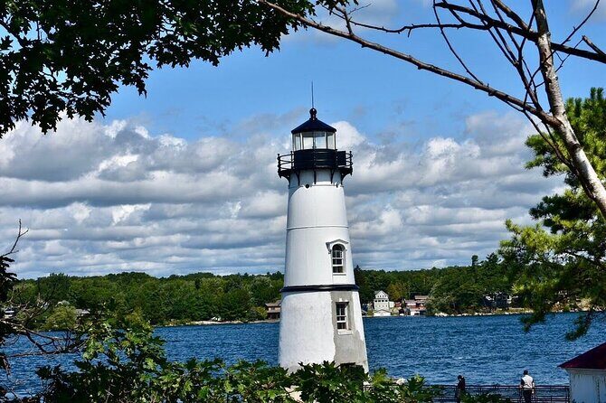 Islands, Lighthouses, and Castle Tour on the St. Lawrence River - Key Points