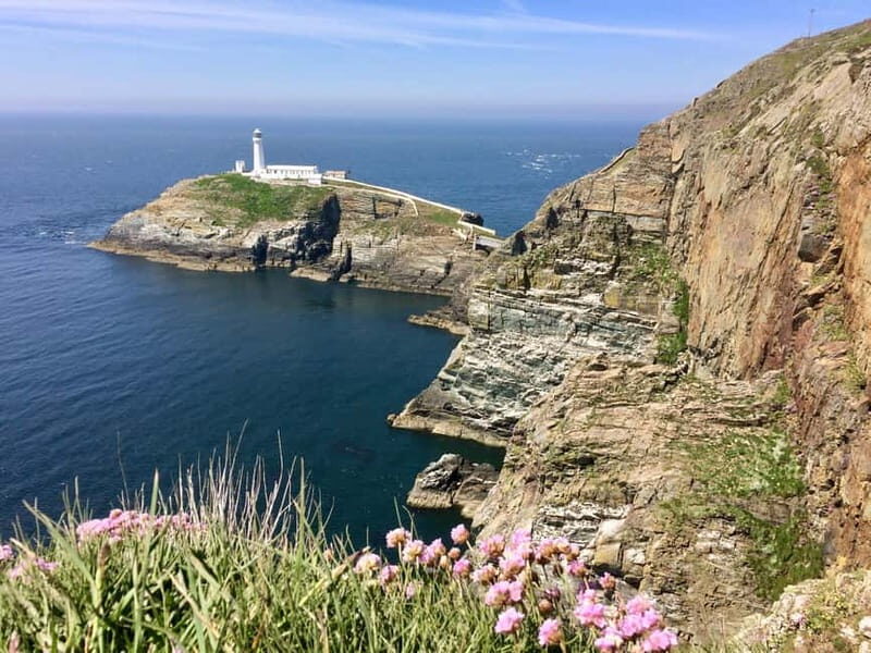 Isle of Anglesey: Anglesey and Snowdonia Guide - An Introduction to the Anglesey and Snowdonia Tour