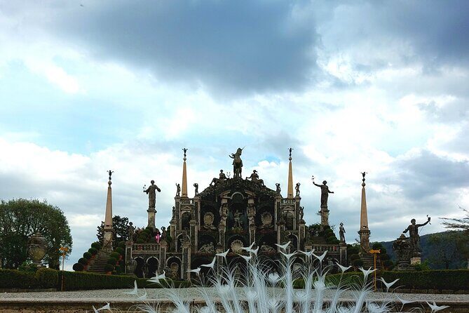 Isola Bella's palace and gardens with a private local guide - Who Will Love This Tour